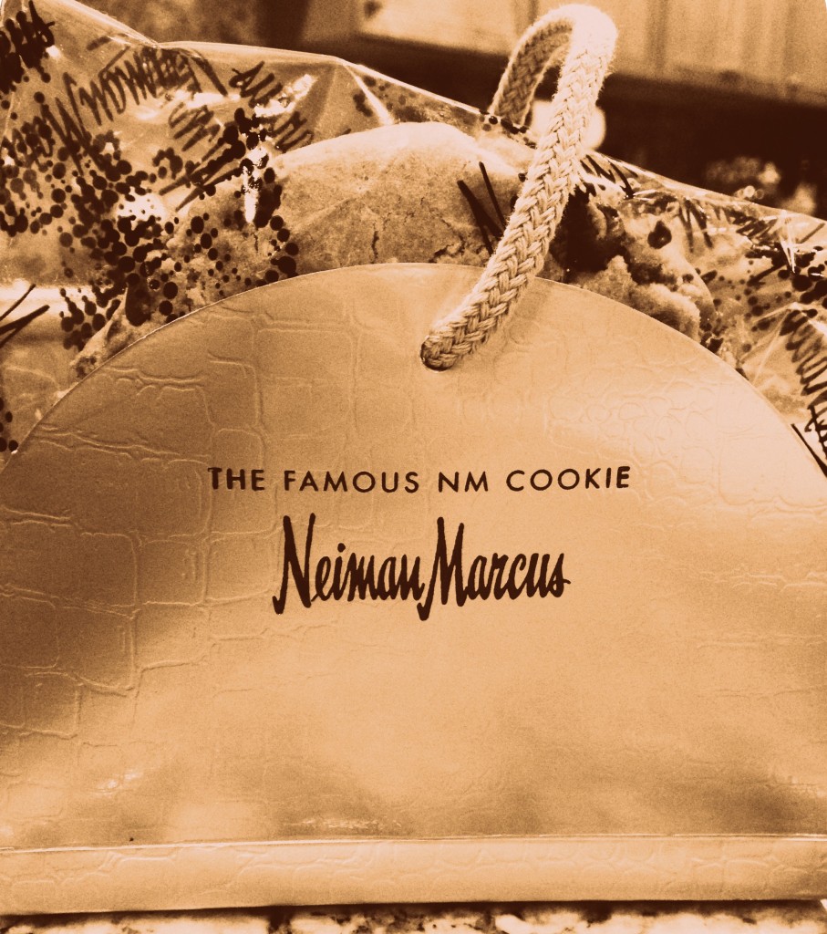 The Neiman Marcus Cookie - Stefanie Van Aken